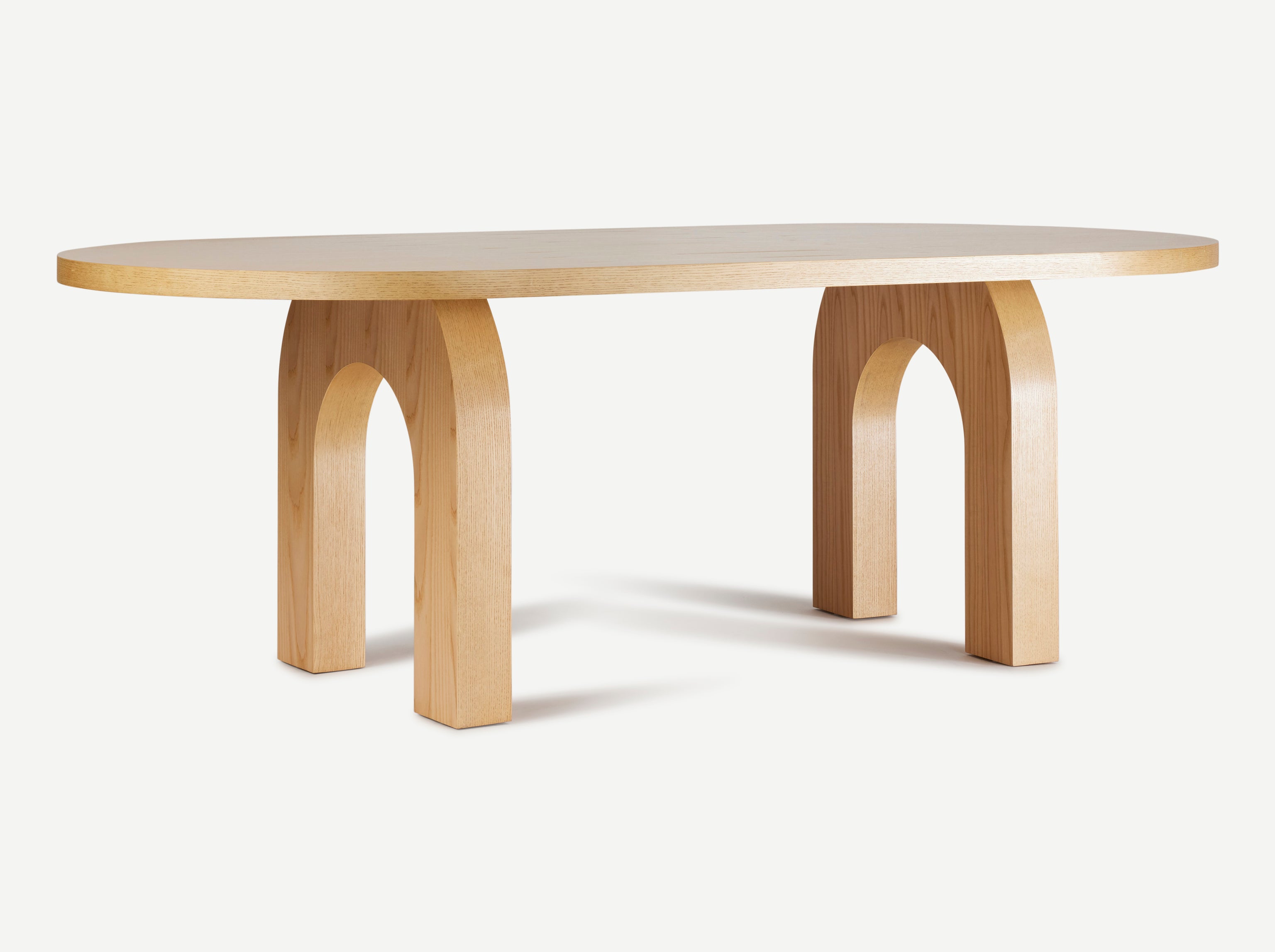 Hawk Spree Dining Table – Kolbi