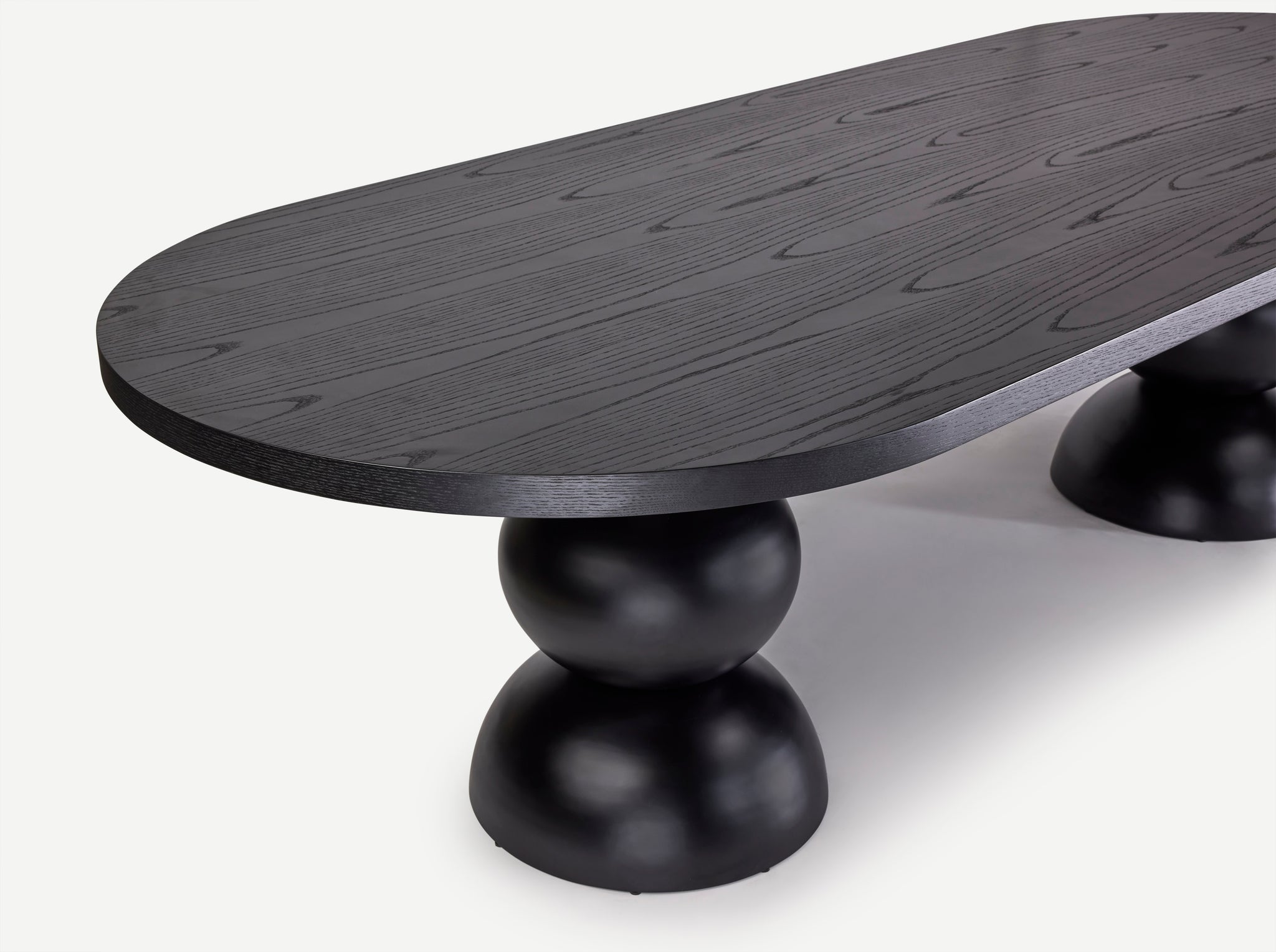 Plum Moon Dining Table – Kolbi